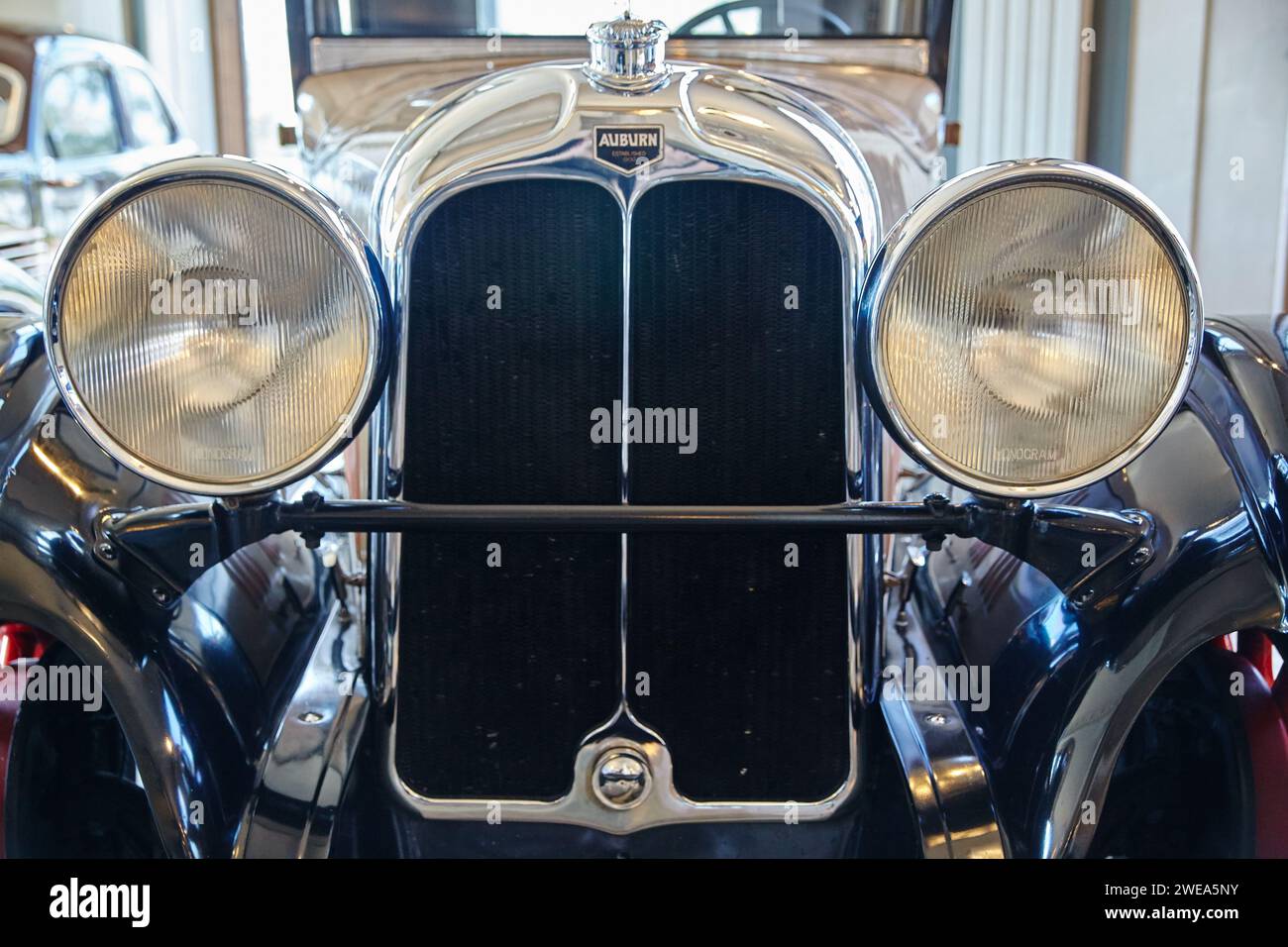 Auburn automobile hi-res stock photography and images - Alamy