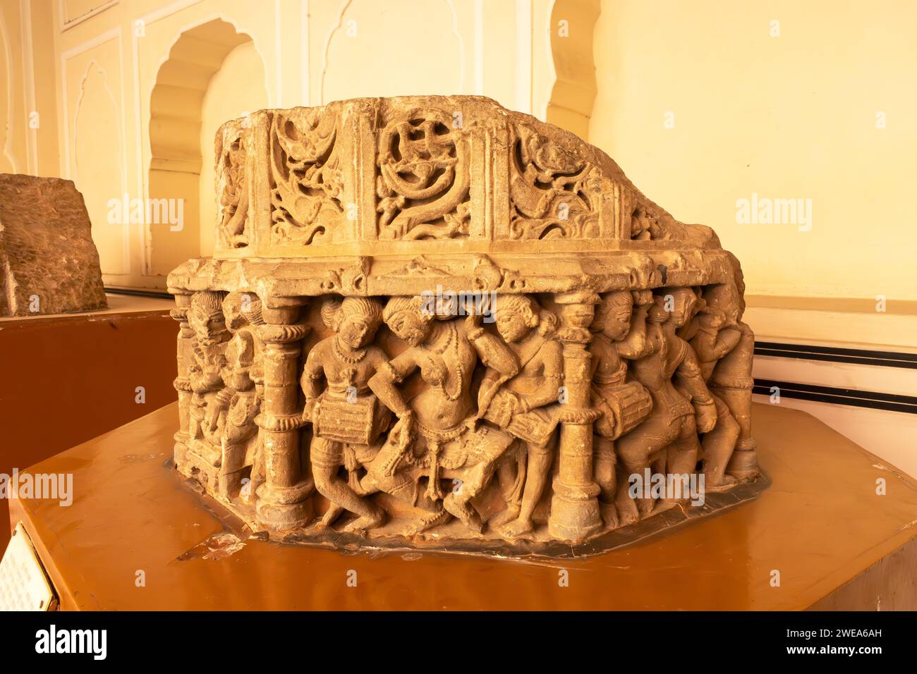 historical rock statues 9th and 10th century statues in hawamal ...