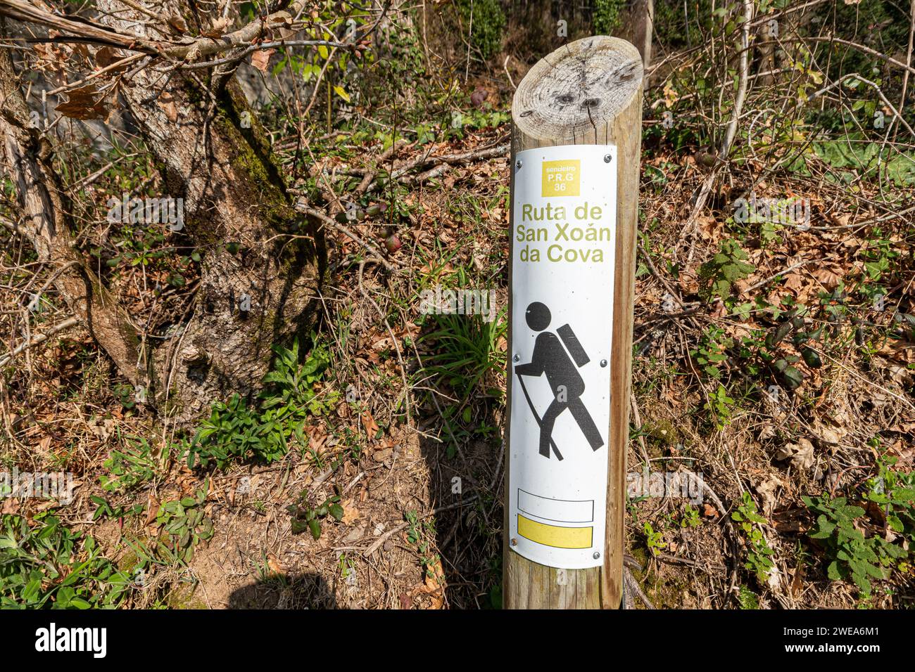 Pilgrimage route sign spain hi-res stock photography and images - Alamy