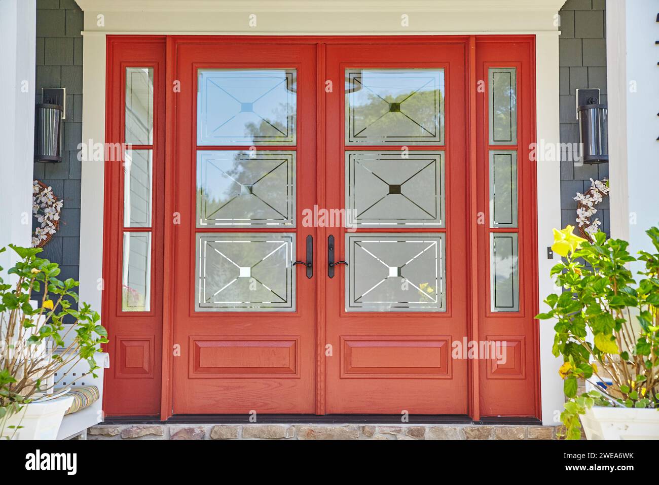 Door with glass panels hi-res stock photography and images - Alamy