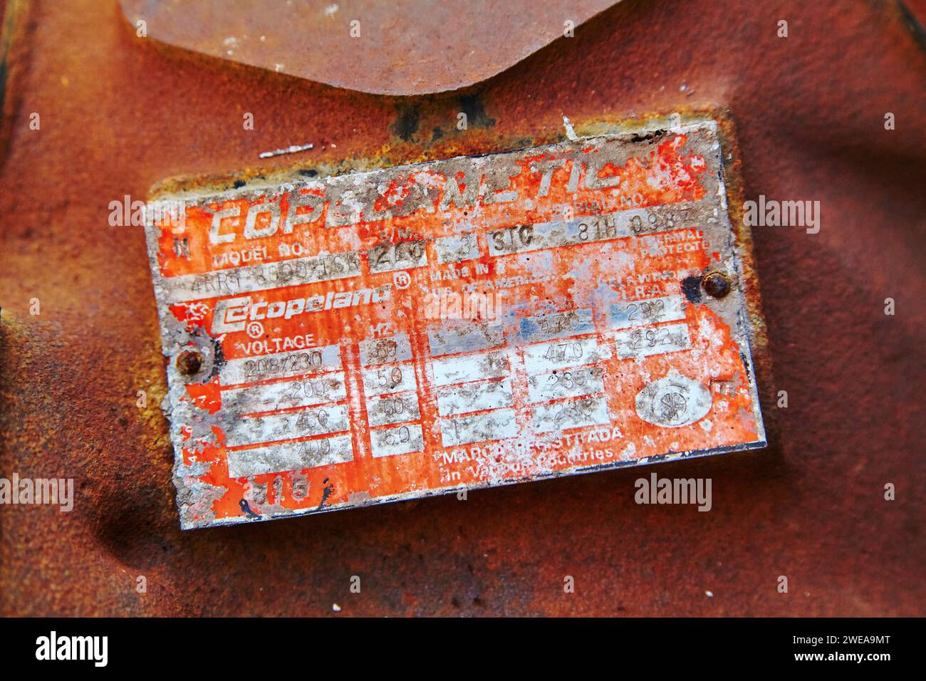 Machinery lifecycle hi-res stock photography and images - Alamy