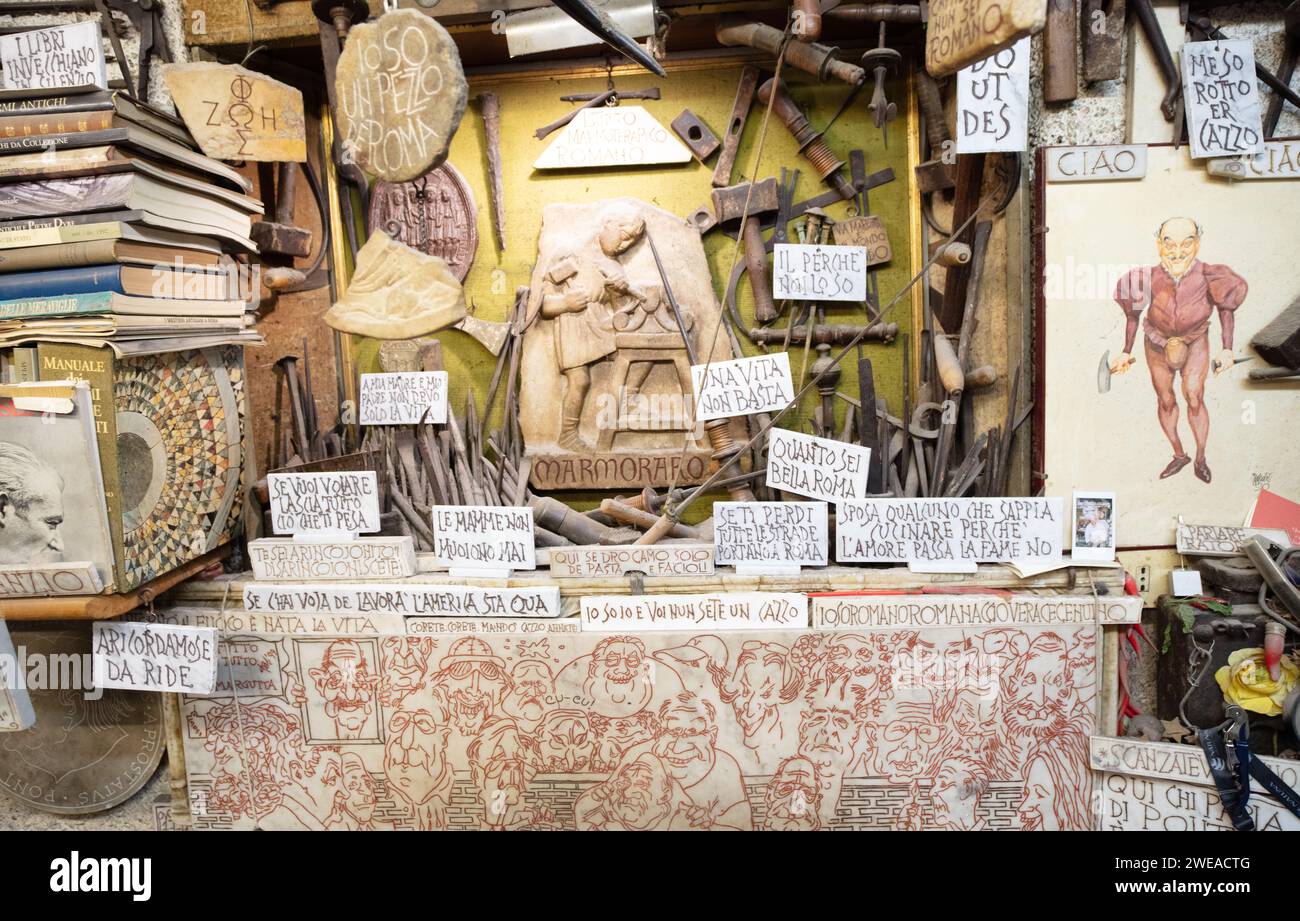 Ancient roman shop hi-res stock photography and images - Alamy