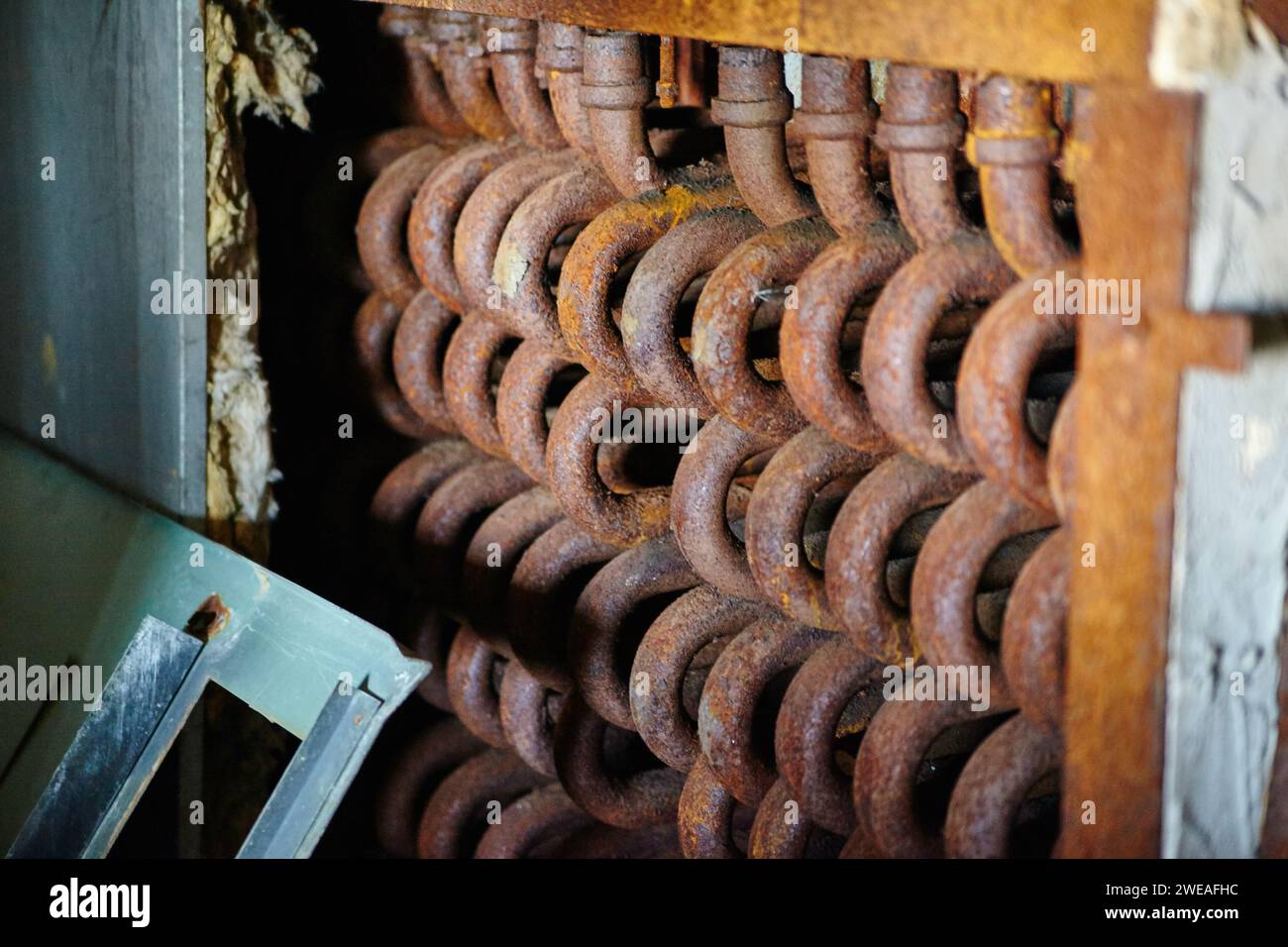 Rusted Chains Texture and Corrosion Close-Up Stock Photo - Alamy