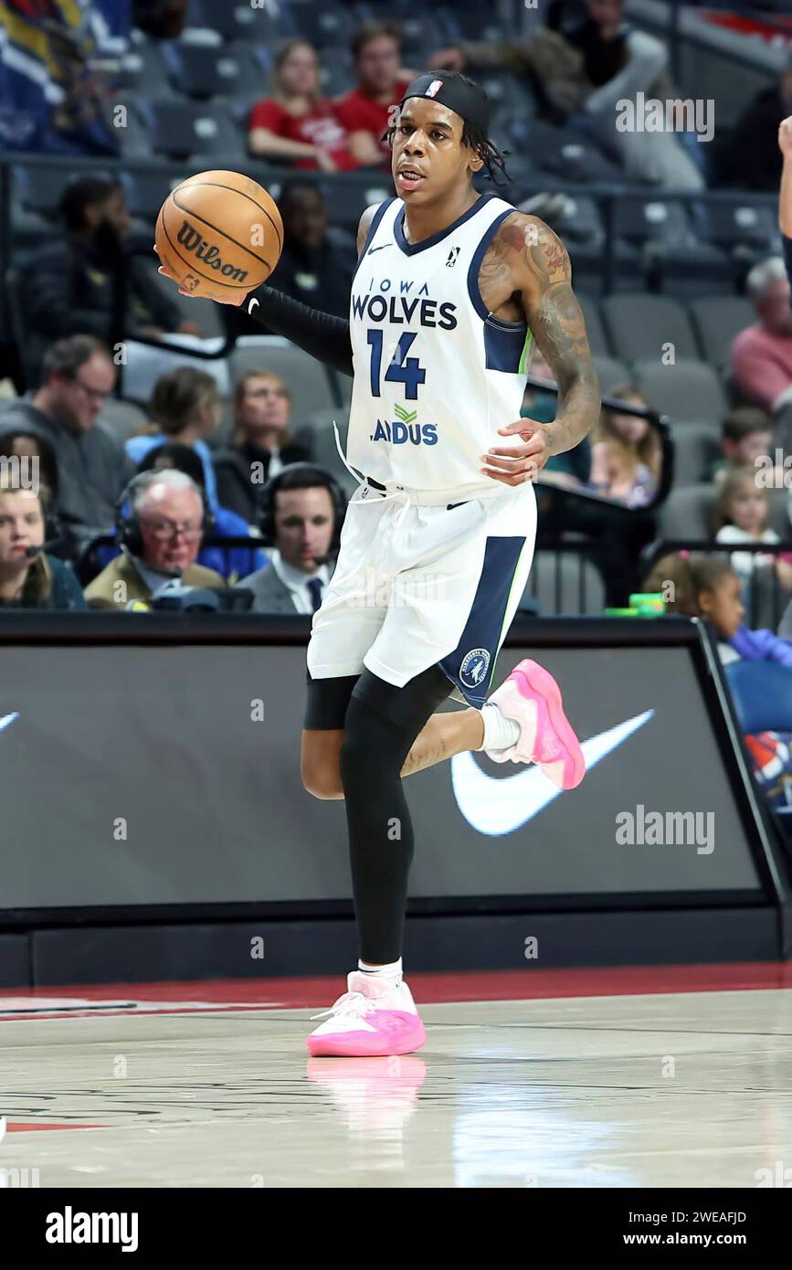 BIRMINGHAM, AL - JANUARY 18: Iowa Wolves guard Javonte Cooke (14 ...