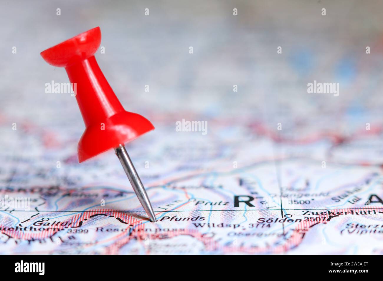 Pfunds, Austria pin on map Stock Photo - Alamy