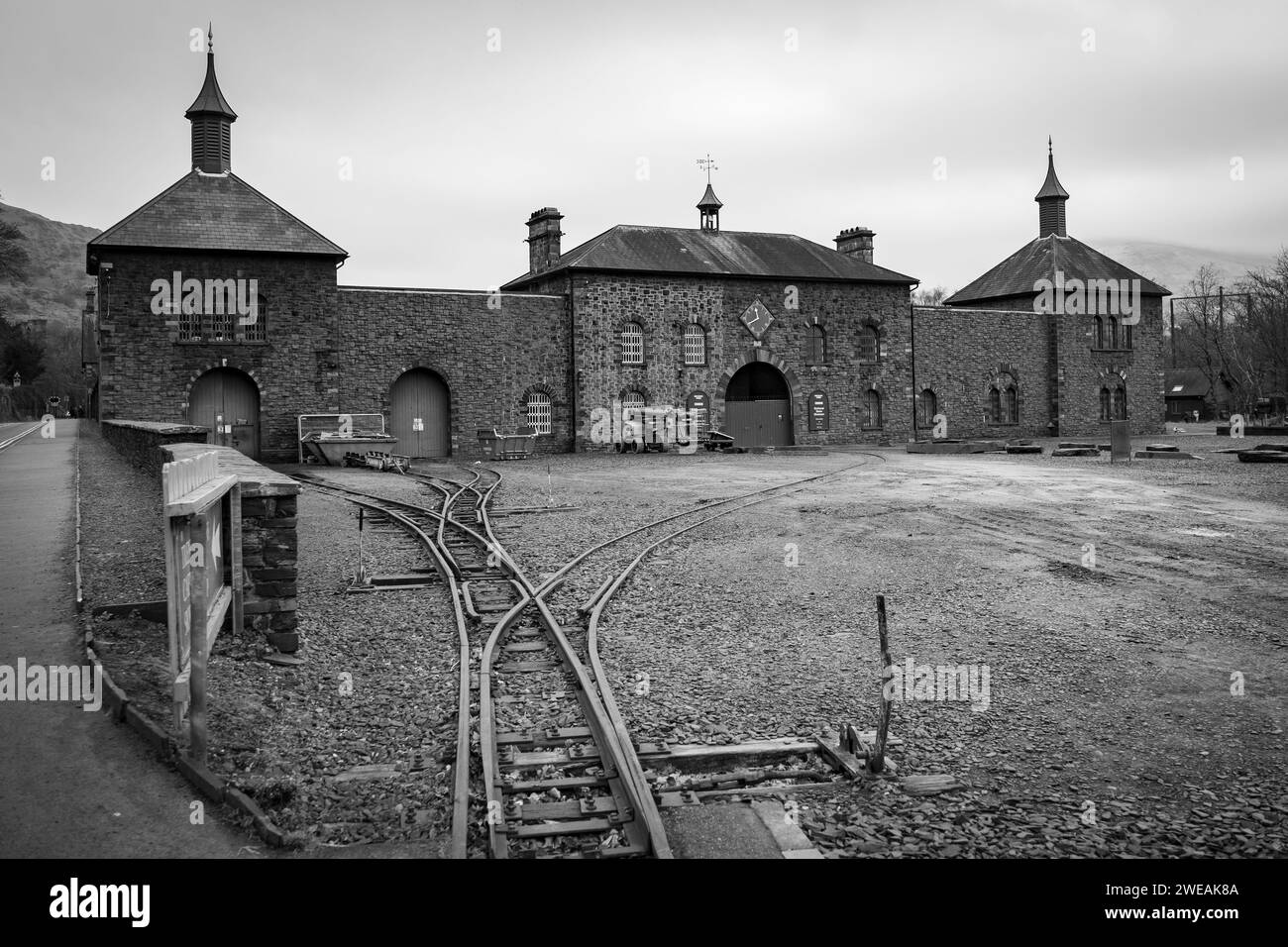 Slate museum Black and White Stock Photos & Images - Alamy