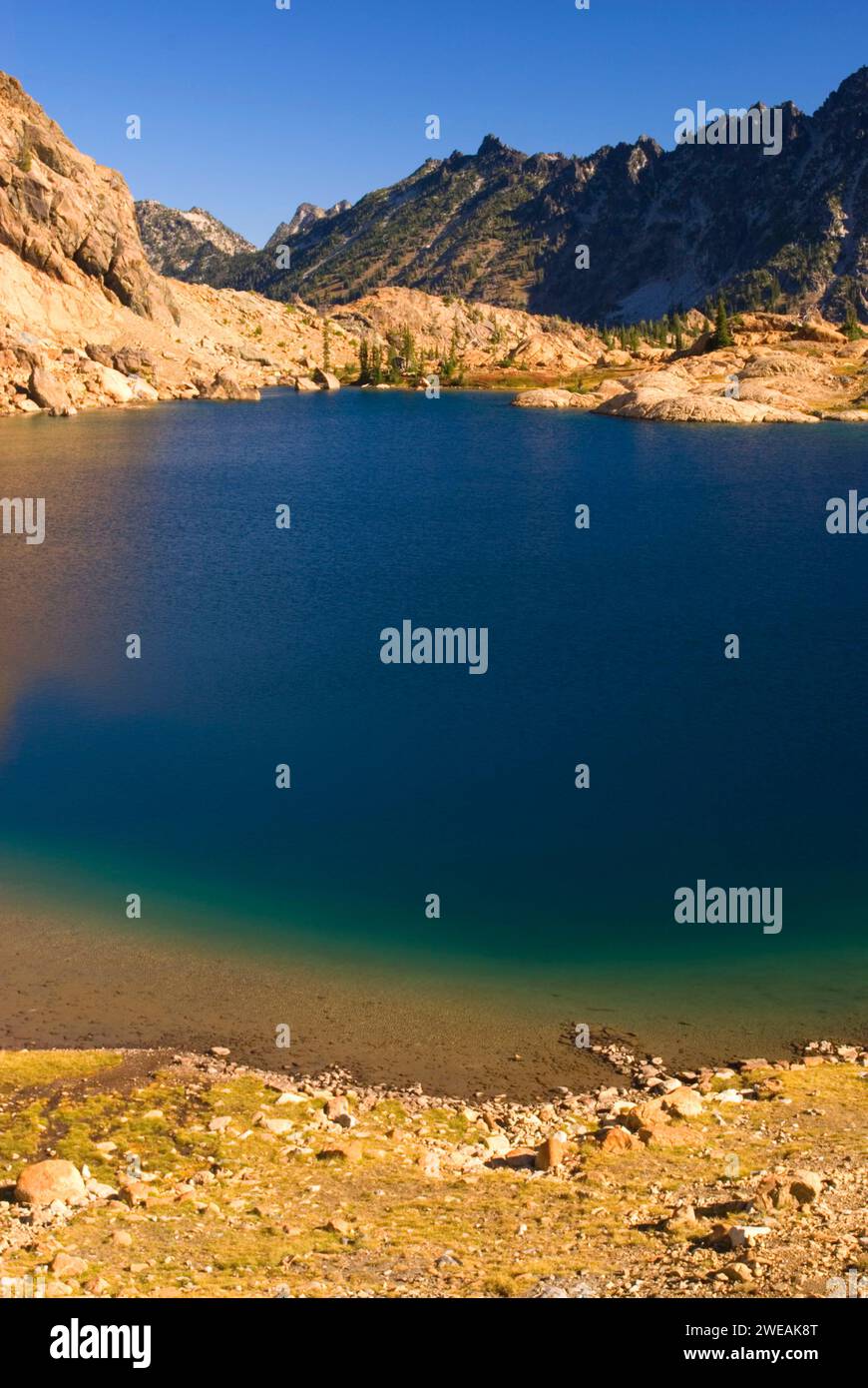 Lake Ingalls, Alpine Lakes Wilderness, Wenatchee National Forest ...