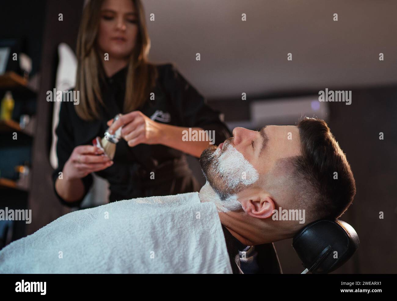 Retro shaving foam in barber hi-res stock photography and images - Alamy