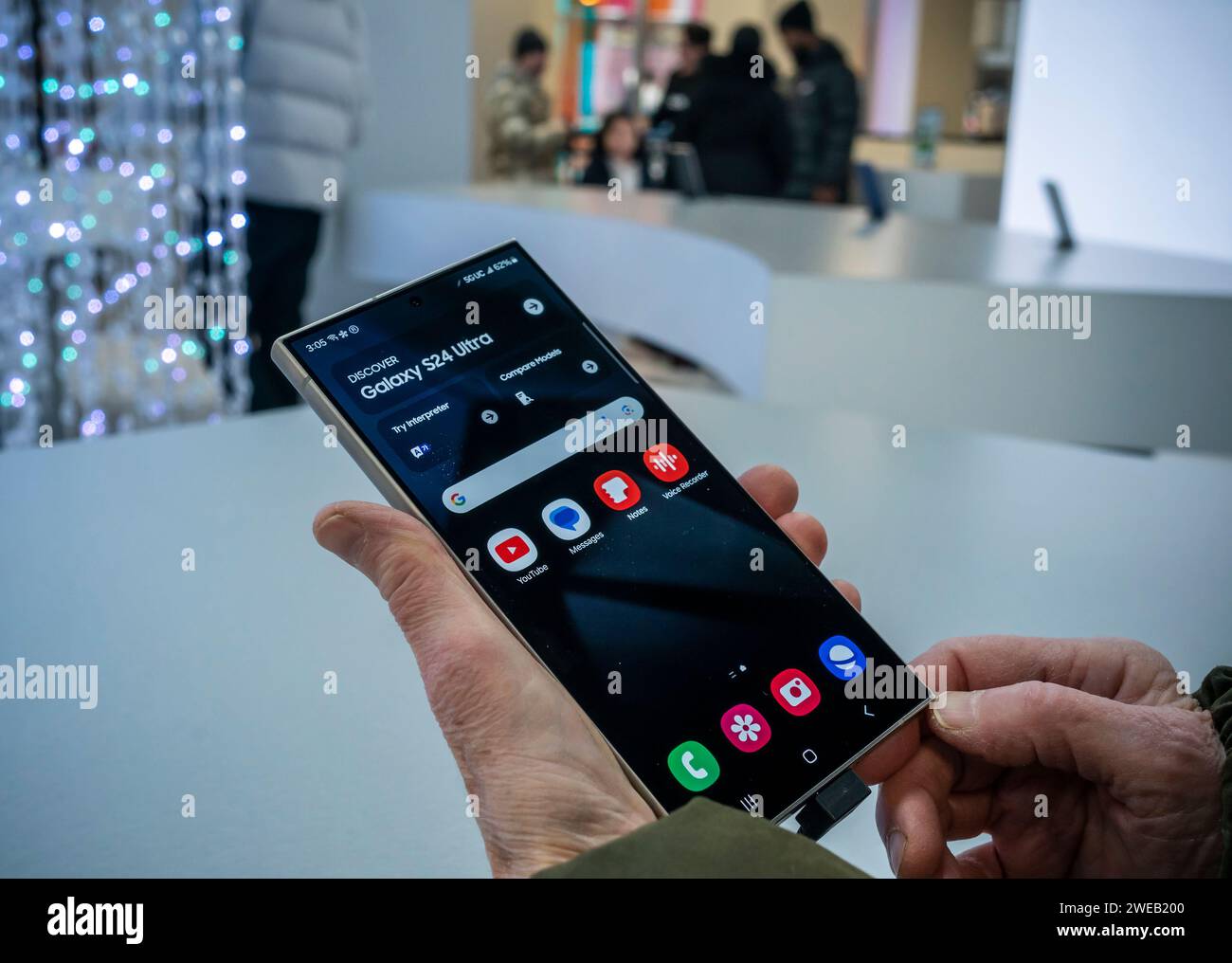 Visitors to the Samsung Galaxy Open Market in Herald Square in New York ...