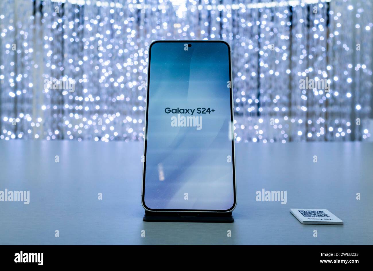 Ai powered tools hi-res stock photography and images - Alamy