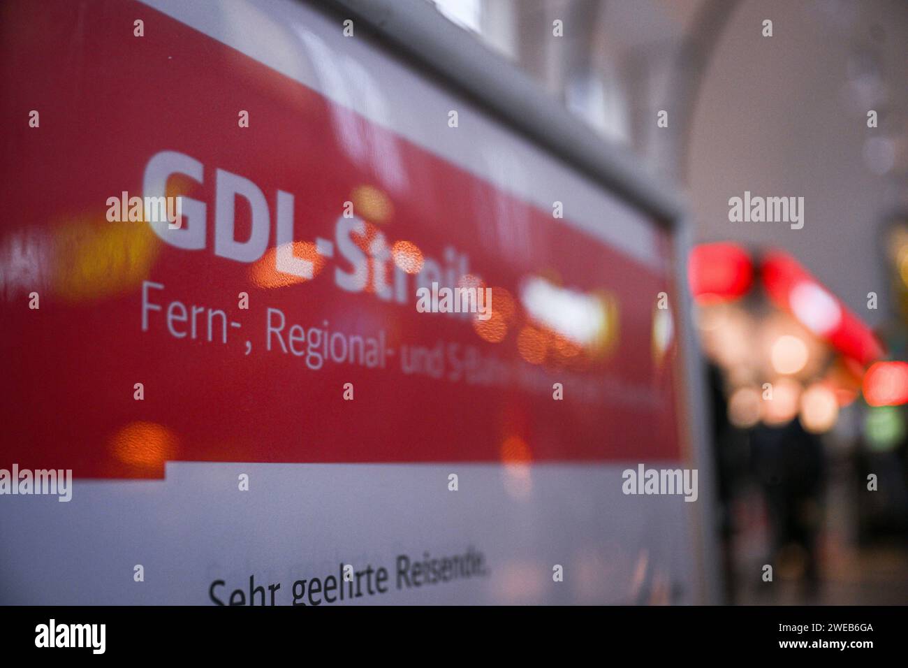 Bielefeld, Deutschland. 24th Jan, 2024. 24.01.2024, Bielefeld, Hauptbahnhof, Die ...