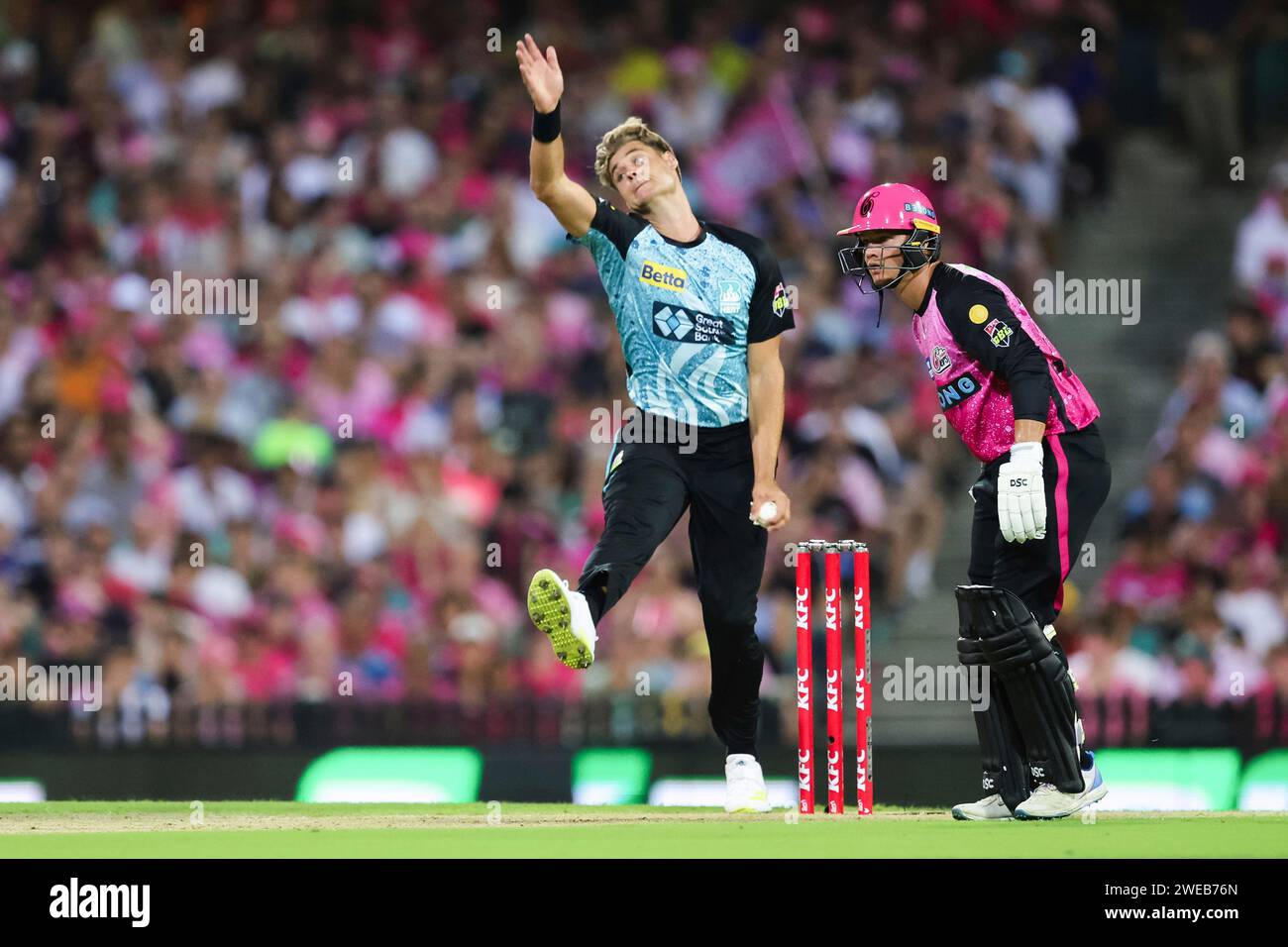 SYDNEY, AUSTRALIA - JANUARY 24: Brisbane Heat player Spencer Johnson ...