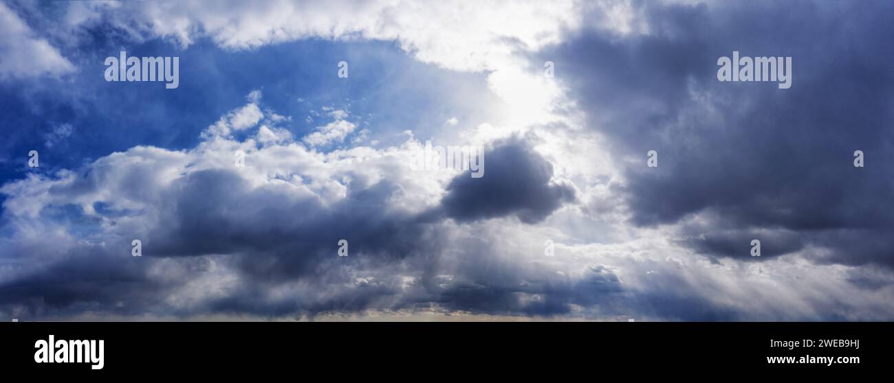 Horizontal weather backdrop hi-res stock photography and images - Alamy