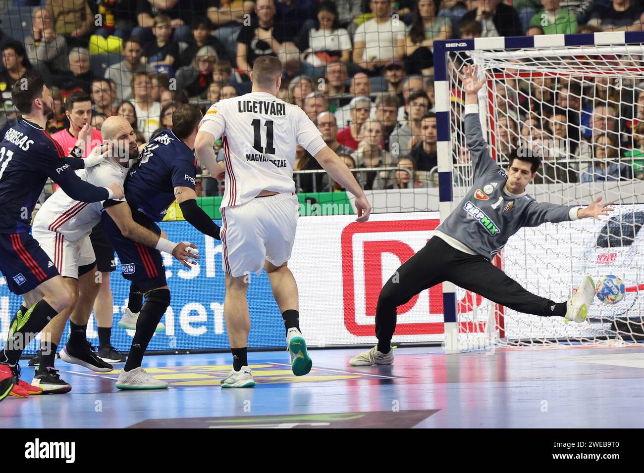24.01.2024, Lanxess Arena, Koeln, GER, EHF Euro 2024, Men, Hauptrunde ...