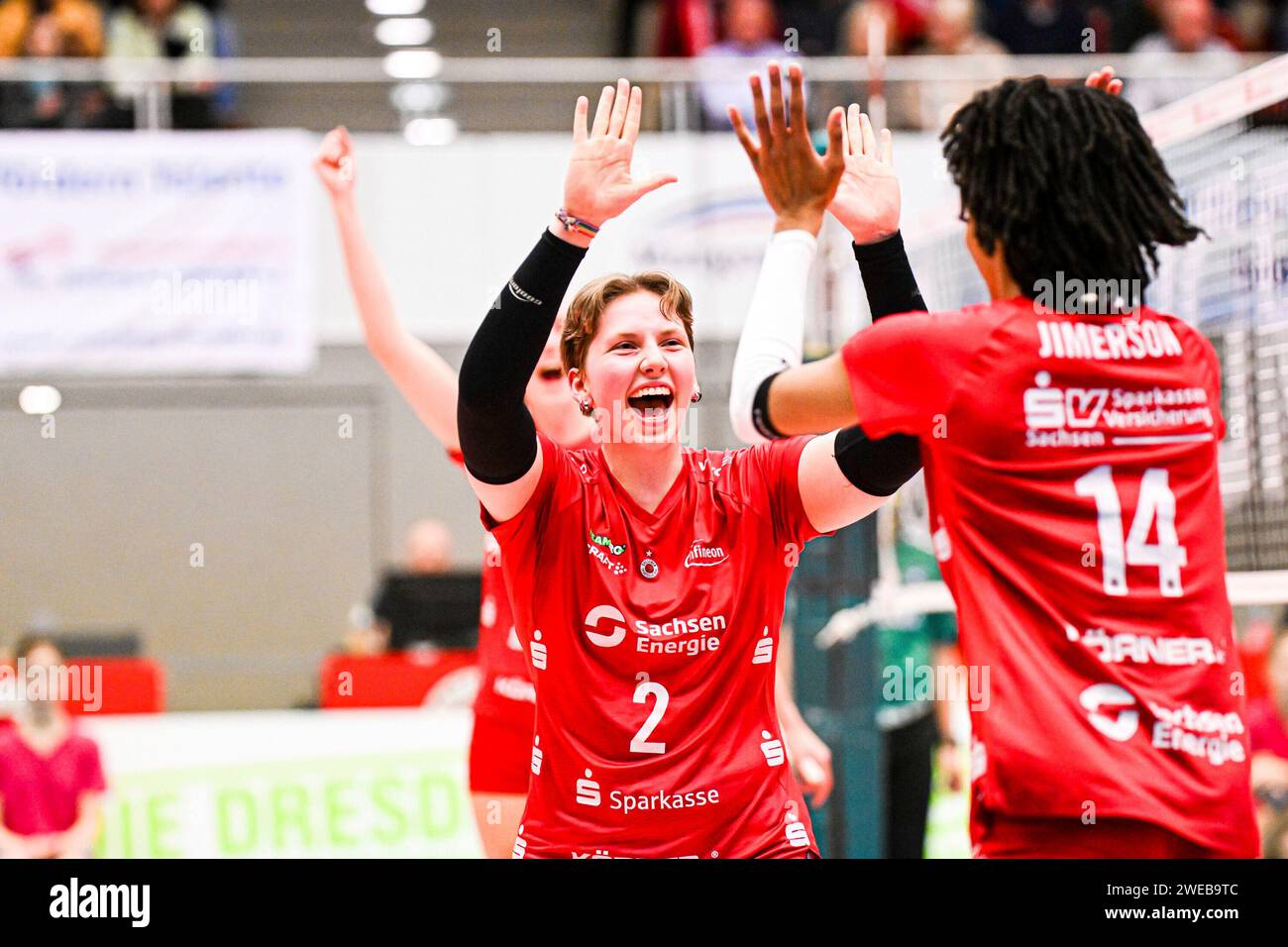 Dresden, Deutschland. 24th Jan, 2024. Larissa Winter (Dresdner SC, #2 ...