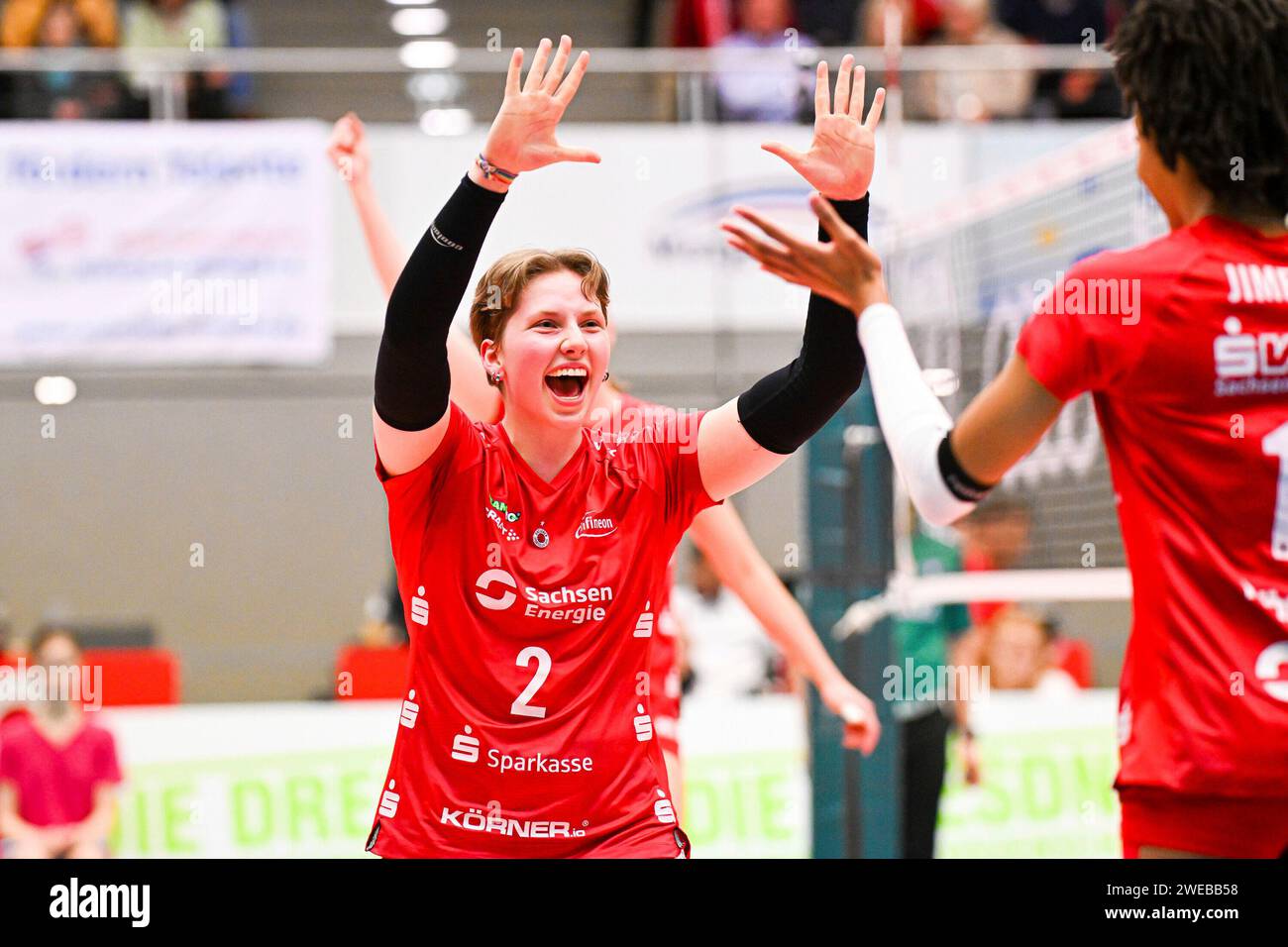 Dresden, Deutschland. 24th Jan, 2024. Larissa Winter (Dresdner SC, #2 ...