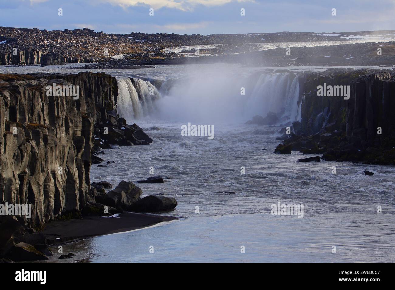 Selfoss Waterfall on River Jokulsa a Fjollum - 11m tall and 100m wide ...