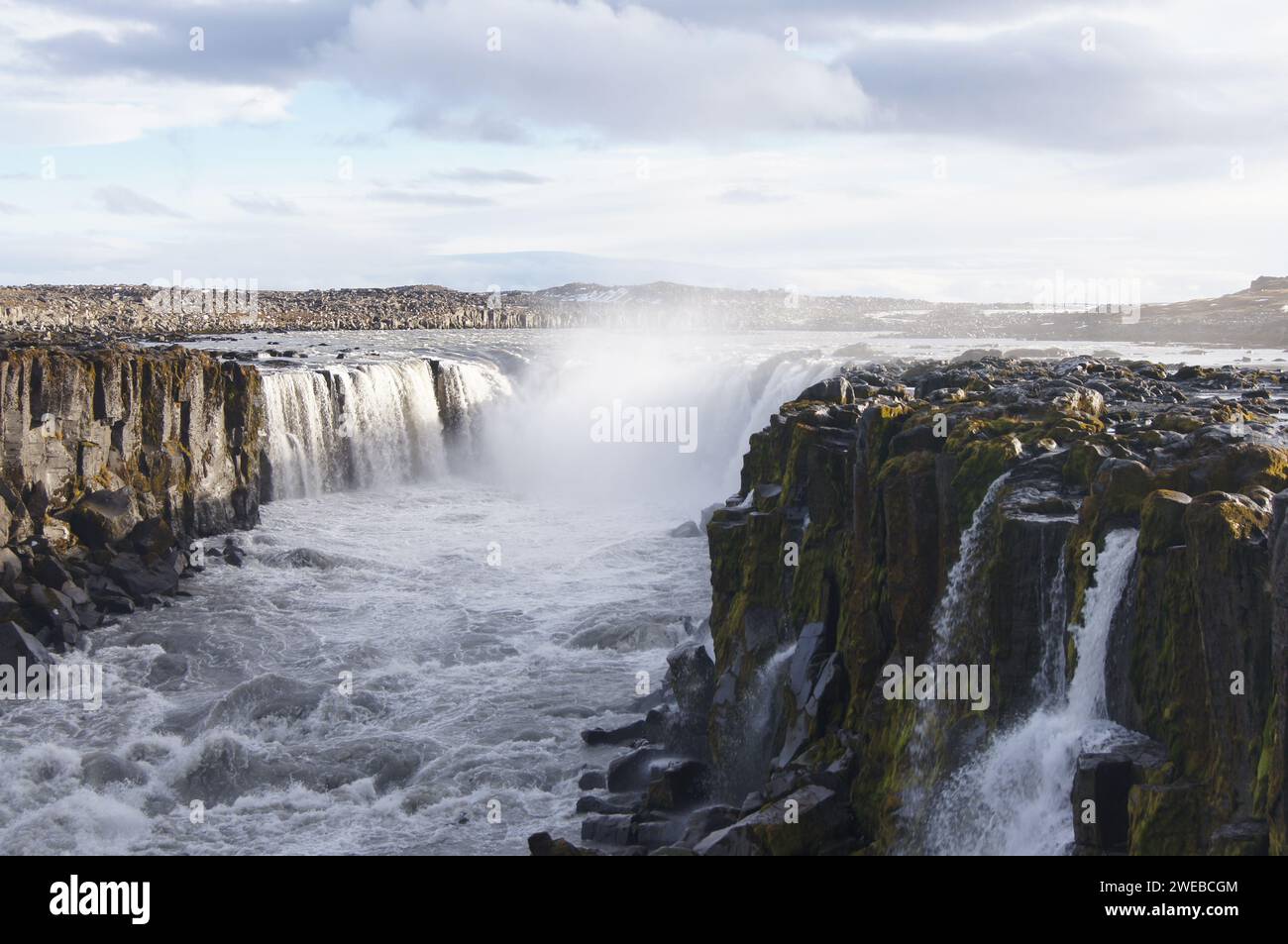 Selfoss Waterfall on River Jokulsa a Fjollum - 11m tall and 100m wide ...