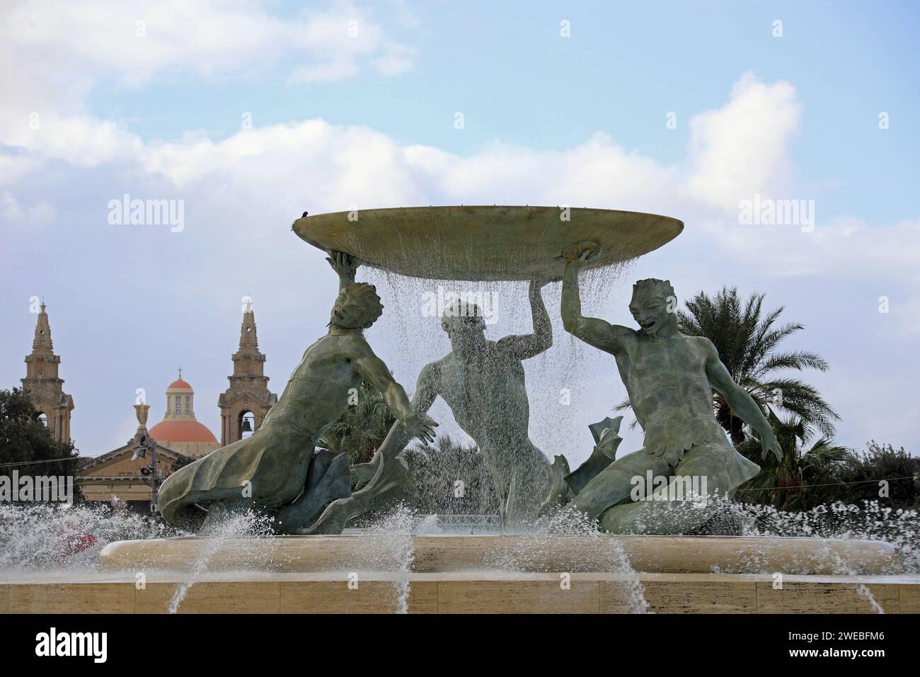 Greek fountain sculpture hi-res stock photography and images - Alamy