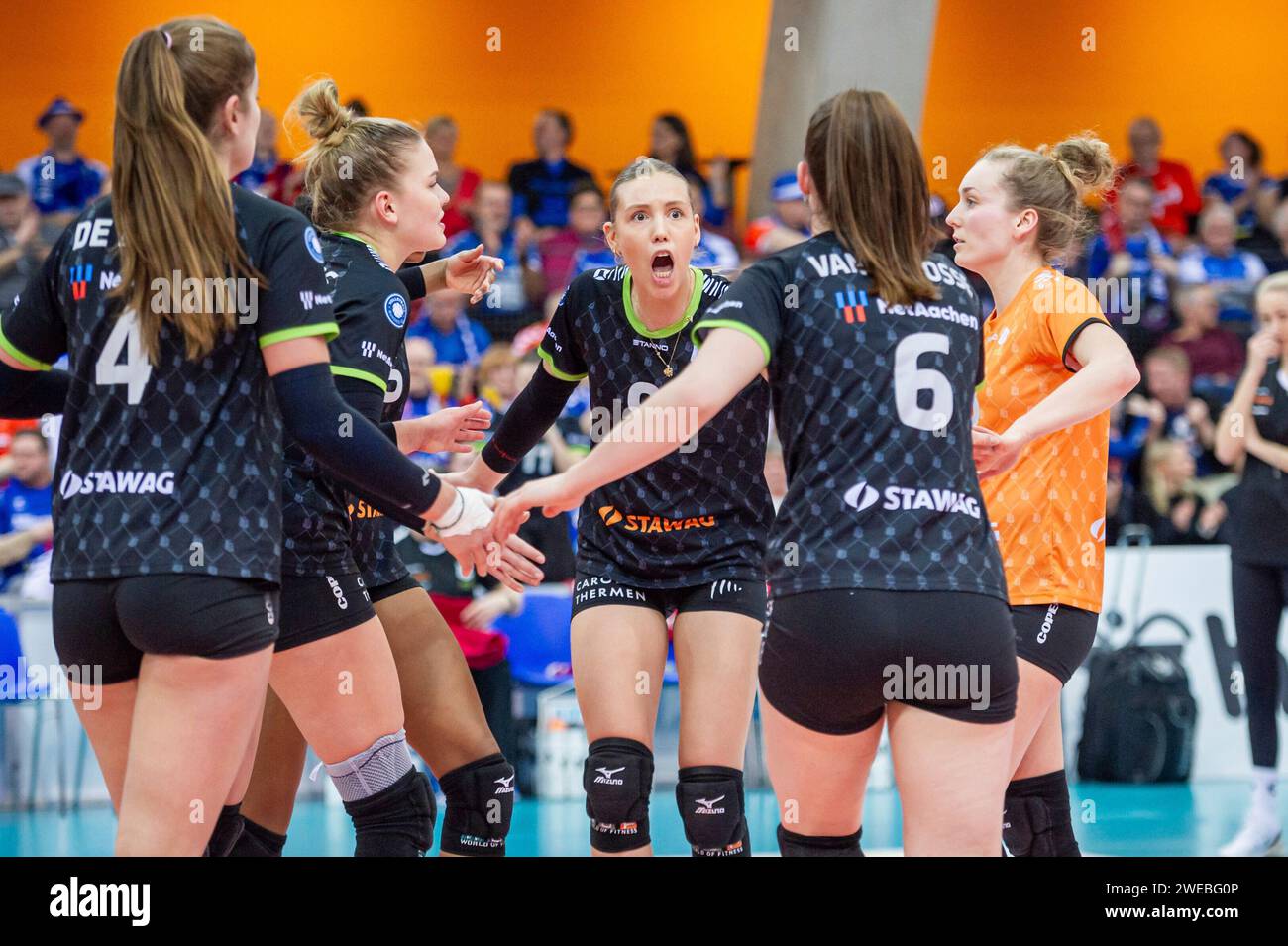 Saison de volleyball hi-res stock photography and images - Alamy