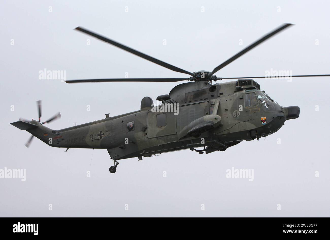 Ein Mehrzweckhubschrauber Mk41 Sea King der Marine. Ein ...