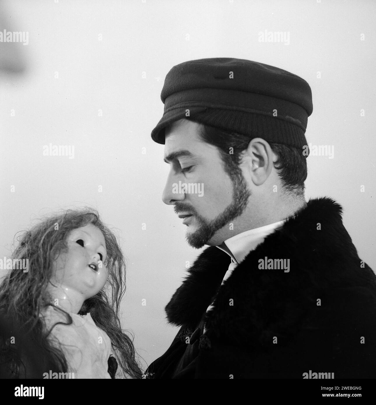 Film spielzeug Black and White Stock Photos & Images - Alamy