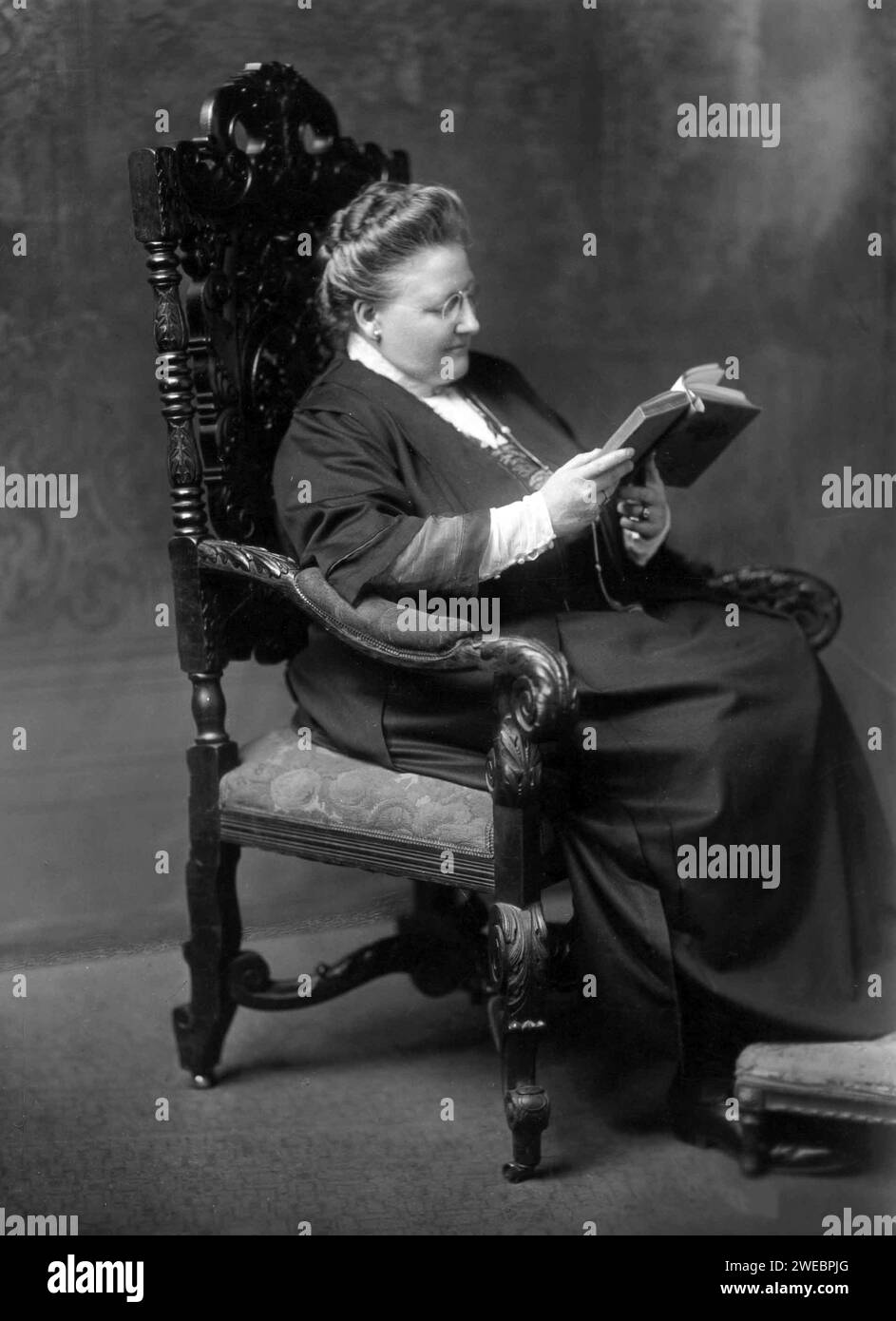 Amy lawrence lowell hi-res stock photography and images - Alamy