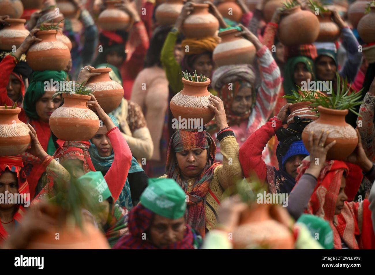 Matka phod hi-res stock photography and images - Alamy