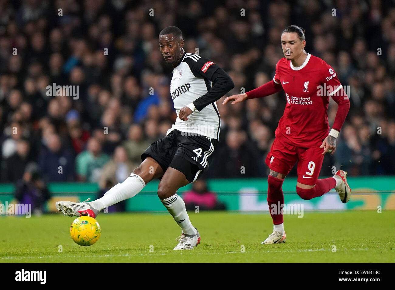 Tosin adarabioyo fulham 2024 hi-res stock photography and images - Alamy