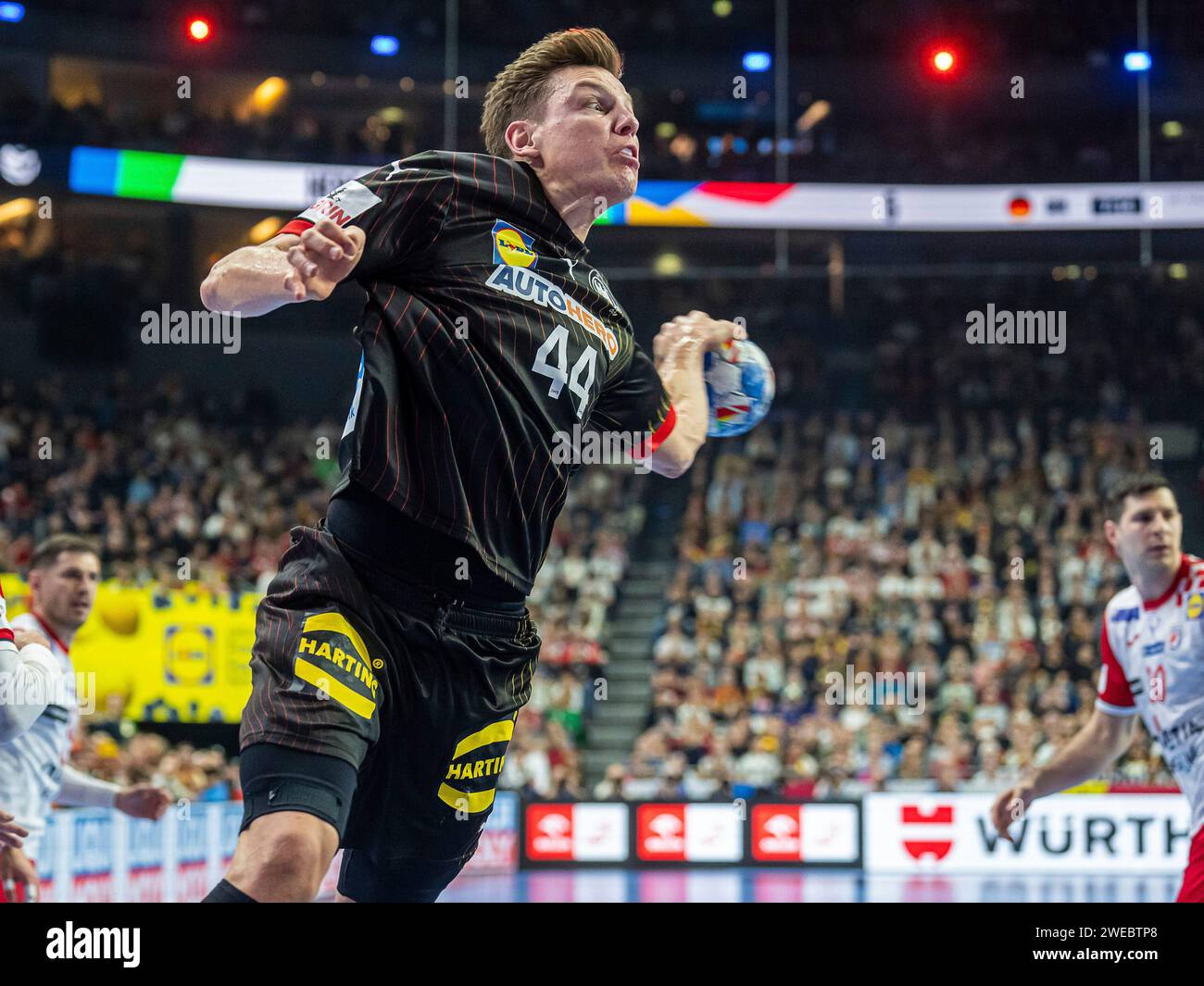 Koeln, Deutschland. 24th Jan, 2024. Christoph Steinert (Deutschland, #44) von aussen ...