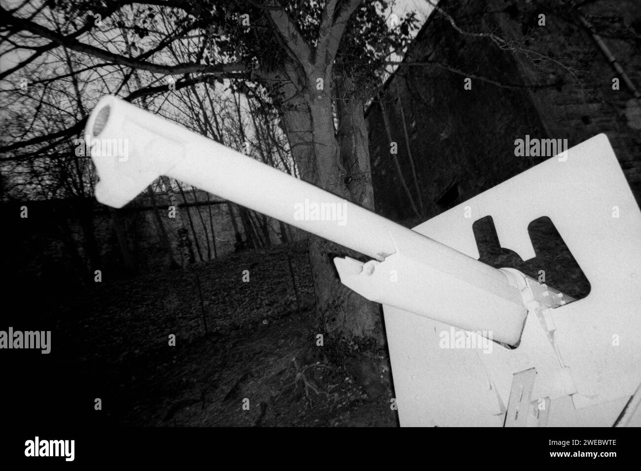 French 75mm gun on fortress lookout, the Fortress, Verdun, Meuse, Grand ...