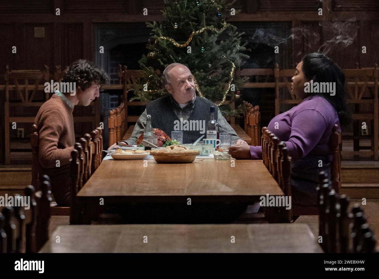 USA. Paul Giamatti, Dominic Sessa, and Da'Vine Joy Randolph in the (C ...