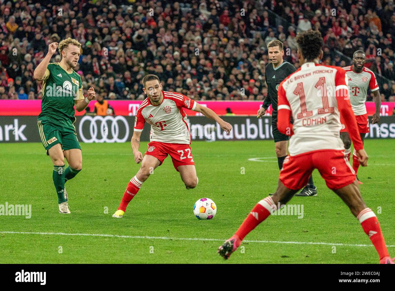Muenchen, Deutschland. 24th Jan, 2024. Raphael Guerreio (FC Bayern ...