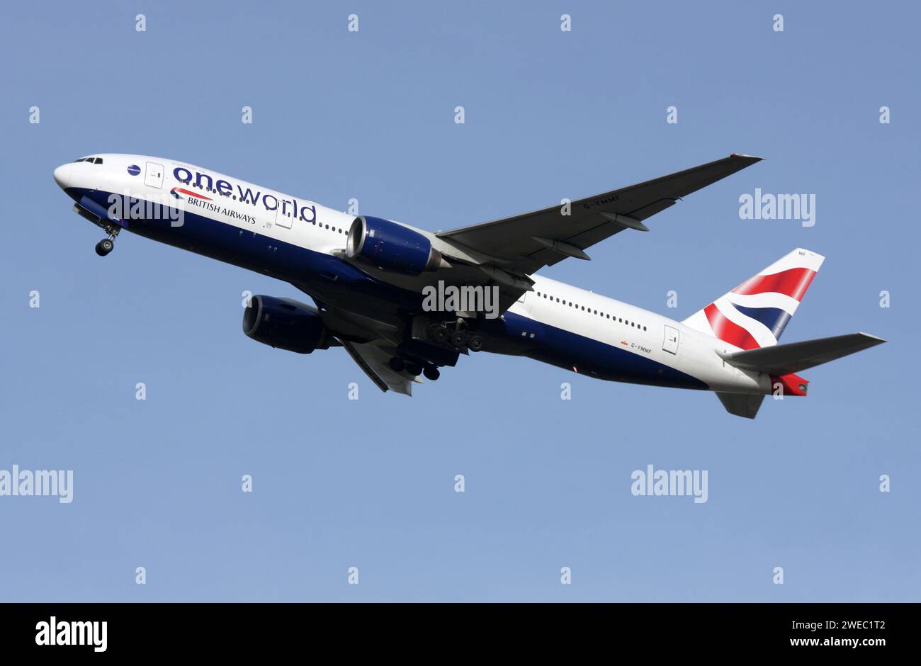 A Boeing 777-200 of British Airways bearing One world alliance titles ...