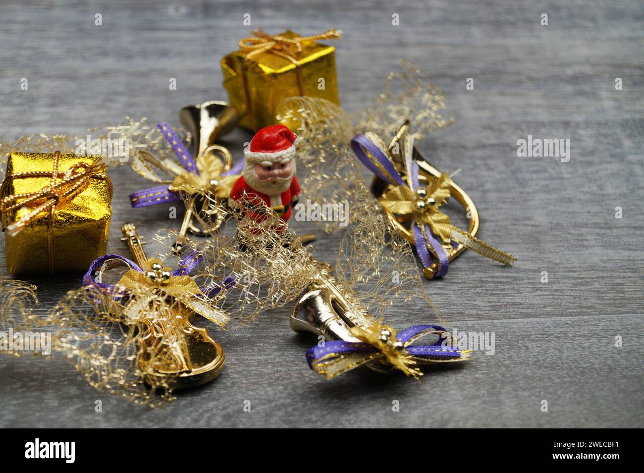 Christmas tree angel hair hi-res stock photography and images - Alamy