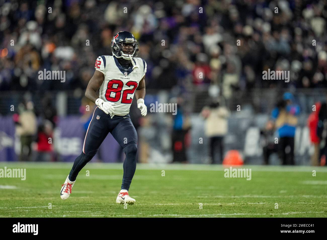 Houston Texans wide receiver Steven Sims runs a route against the ...