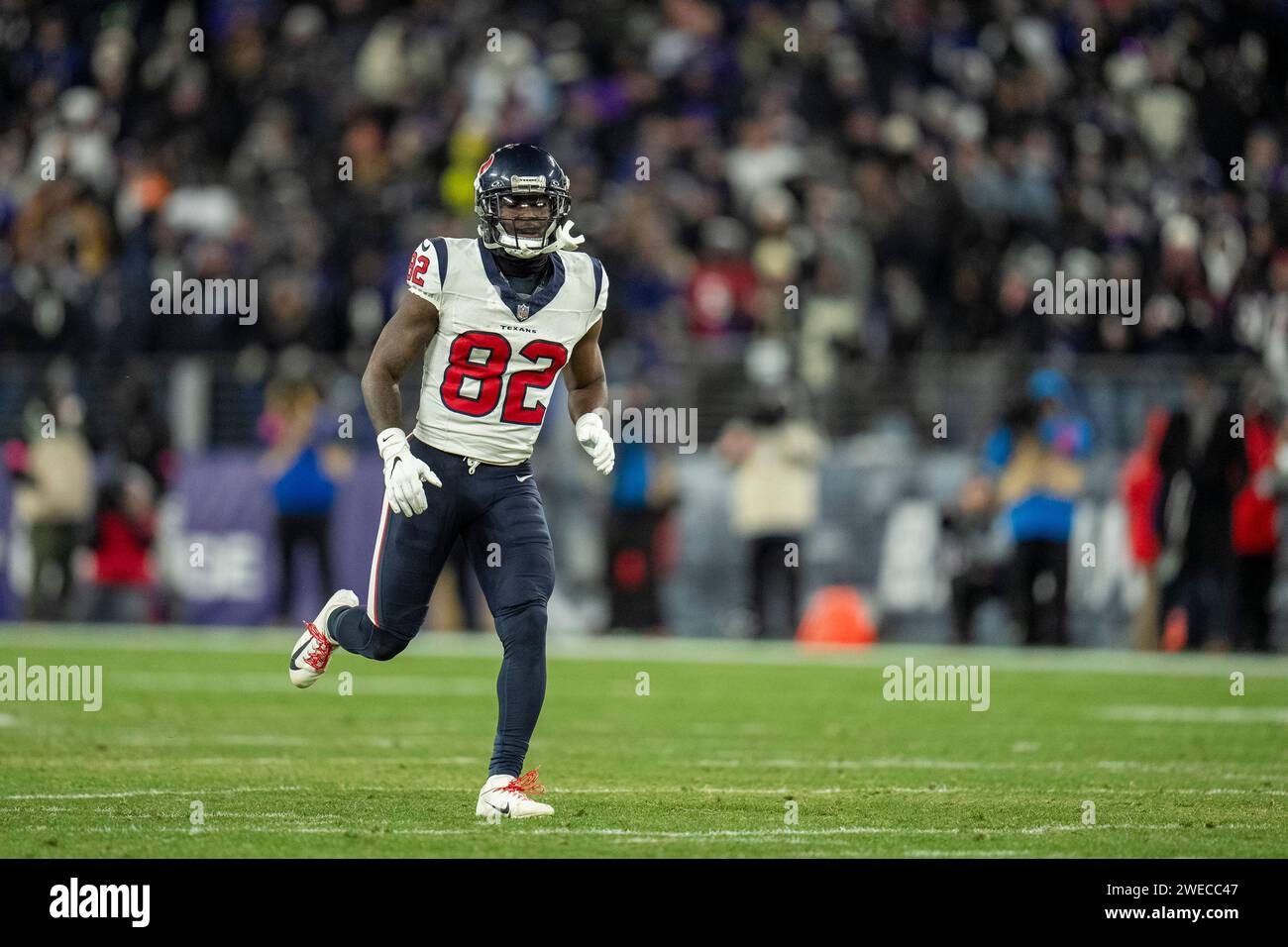Houston Texans wide receiver Steven Sims runs a route against the ...