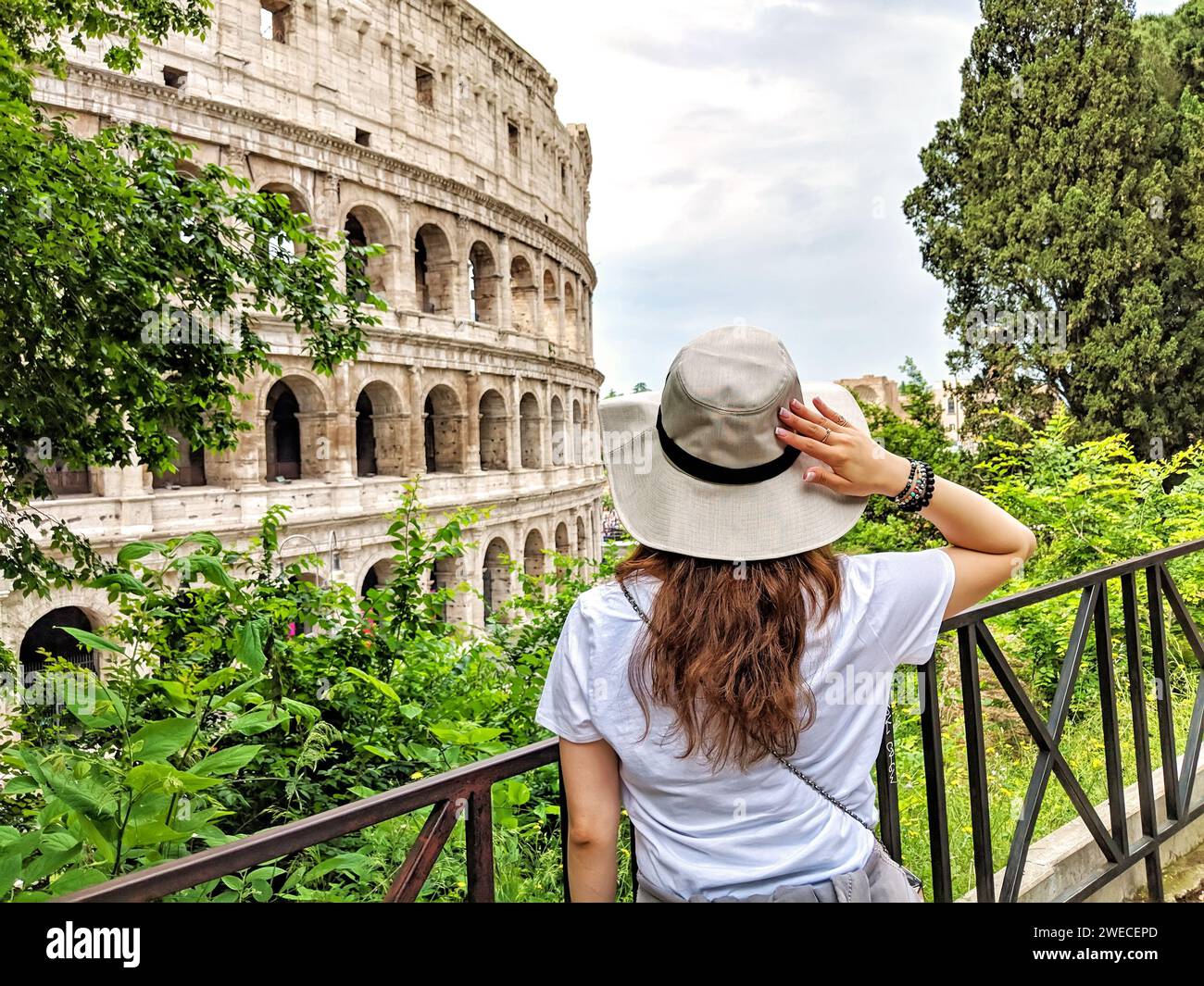 Wanderlust Travelling Girl in front of Roman Colosseum and Italian View ...