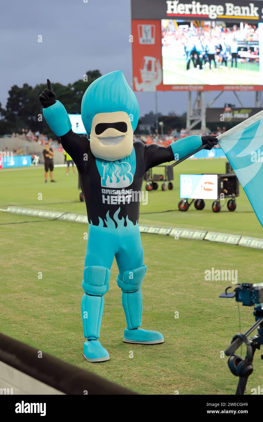 Gold Coast, Australia. 22nd Jan 2024. Brisbane Heat mascot entertains ...