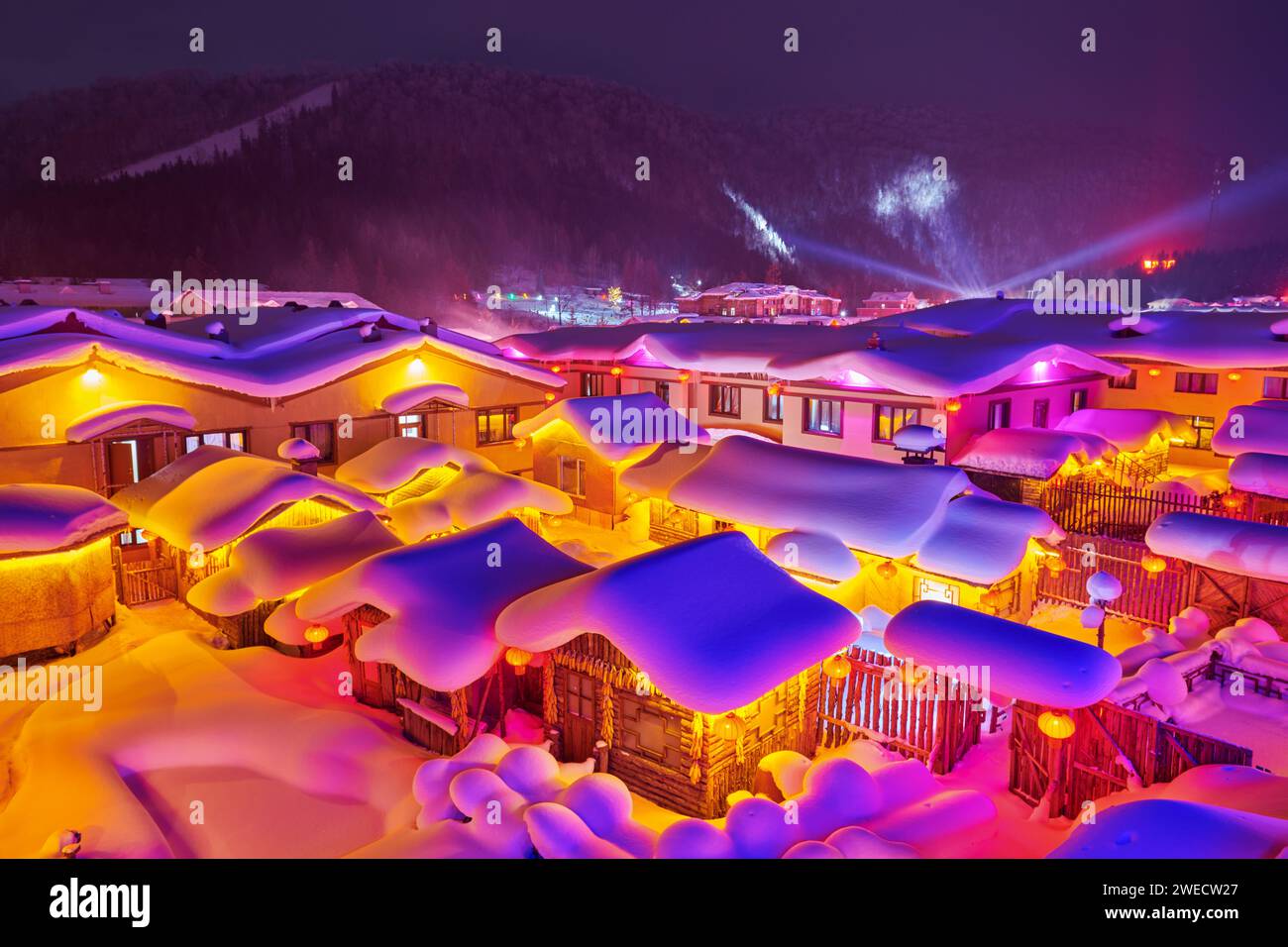 Harbin china snow village hi-res stock photography and images - Alamy