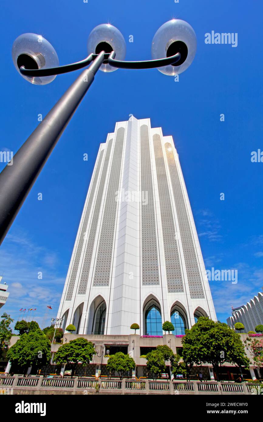 The Dayabumi Complex or Kompleks Dayabumi, a famous commercial office ...