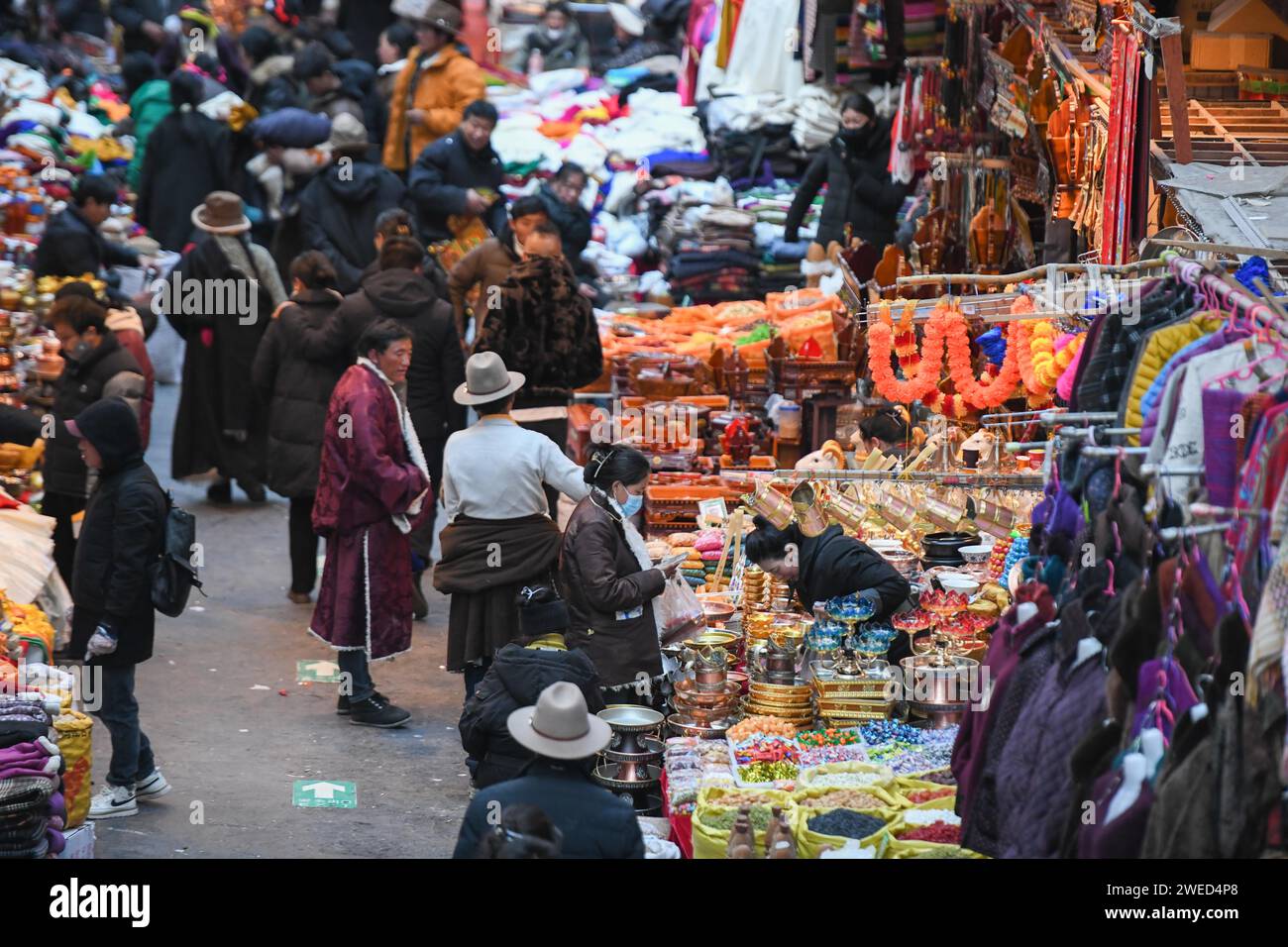 **CHINESE MAINLAND, HONG KONG, MACAU AND TAIWAN OUT** People shop at a ...
