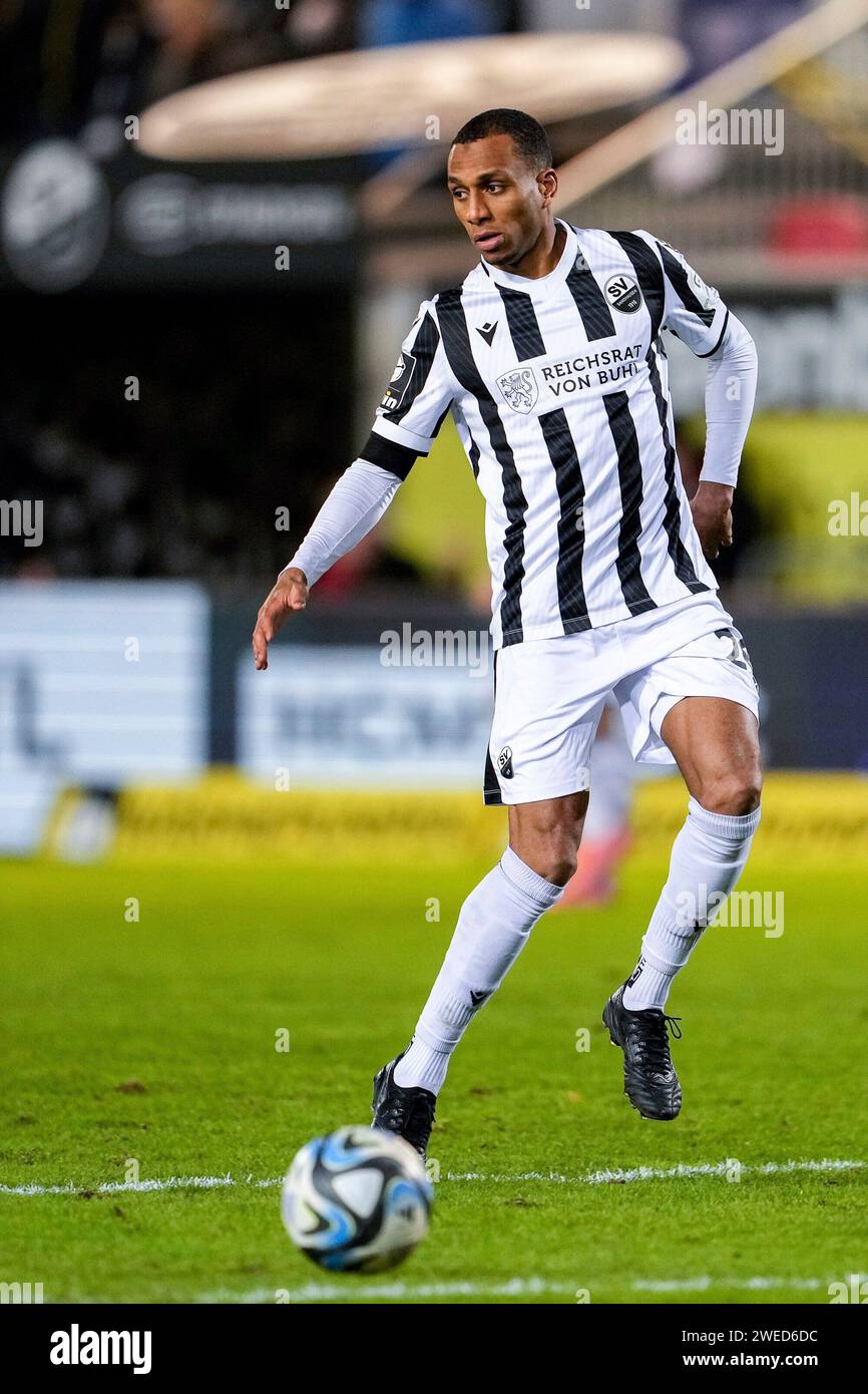 Sandhausen, Deutschland. 24th Jan, 2024. Yassin Ben Balla (SVS, 26), am ...