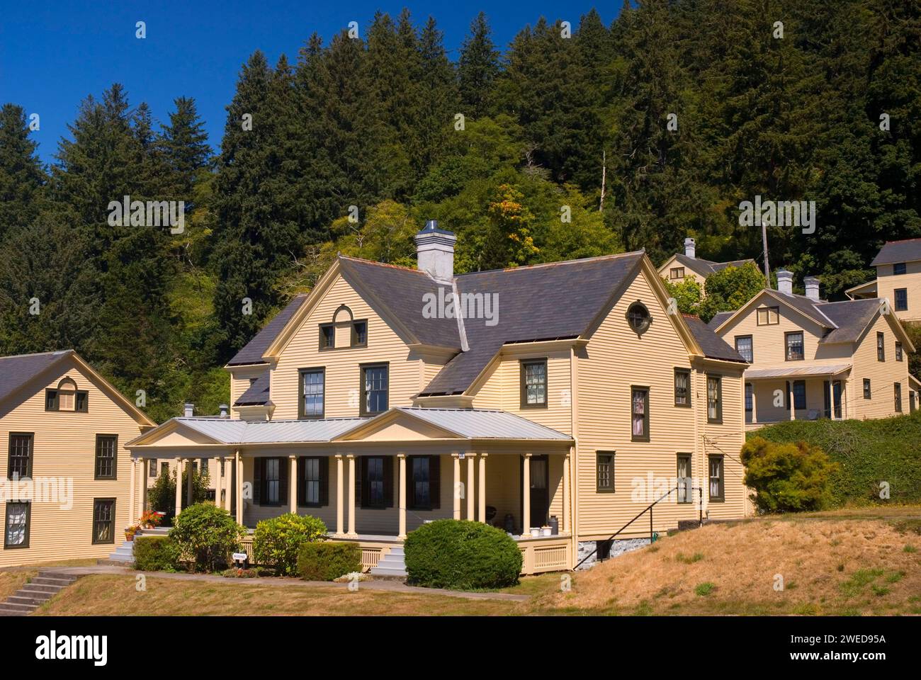 Chinook point national historic landmark hi-res stock photography and ...