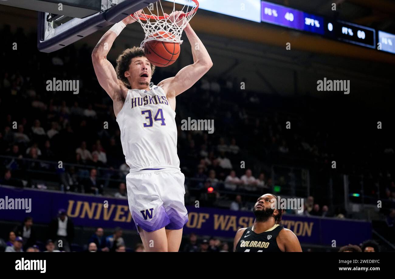 Washington center Braxton Meah (34) dunks in front of Colorado center ...