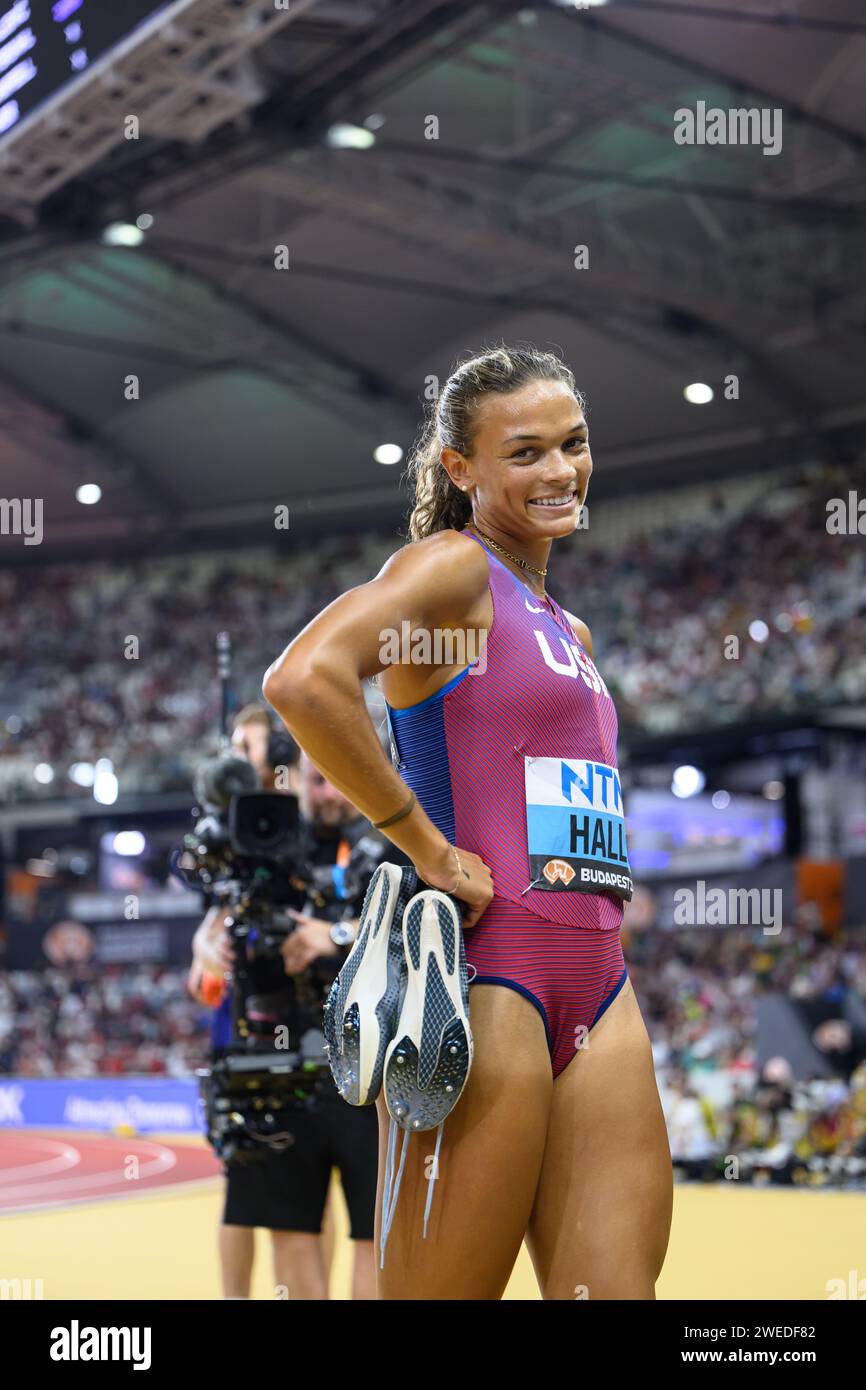 Anna HALL participating in the heptathlon at the World Athletics ...