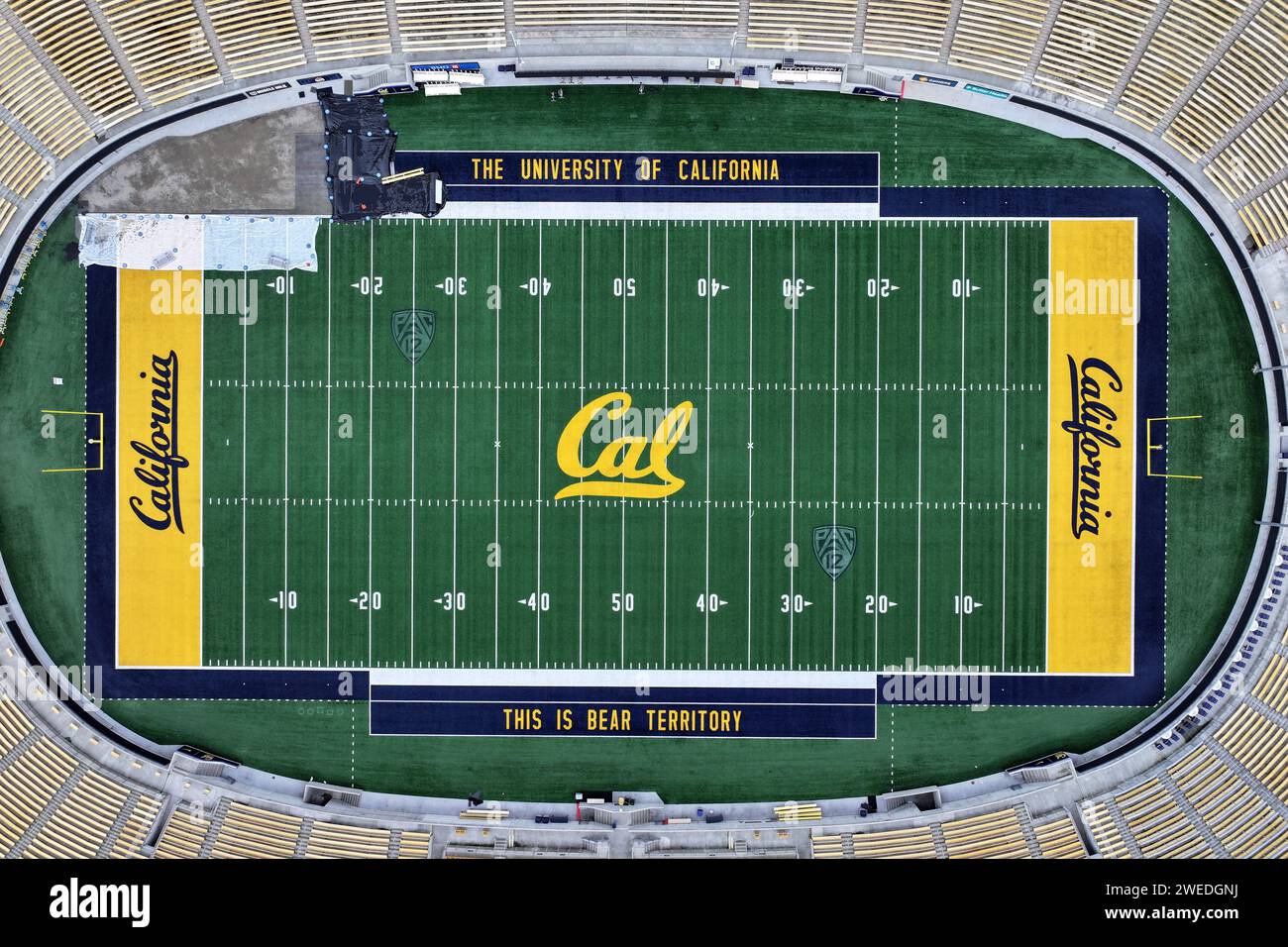 The California Golden Bears logo at midfield of California Memorial ...