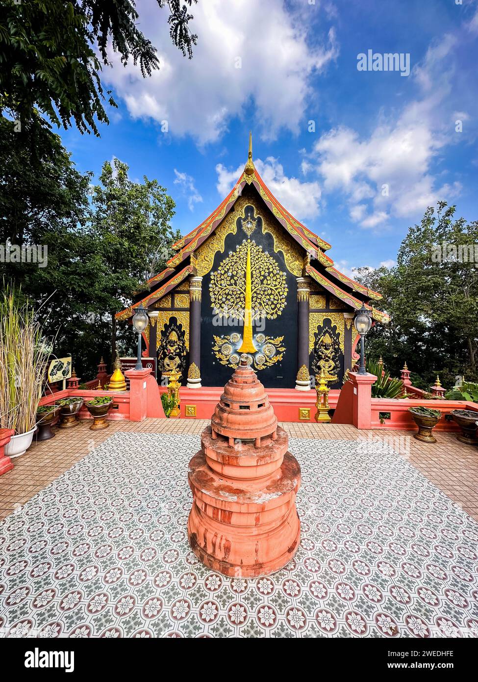 Wat doi prachan hi-res stock photography and images - Alamy