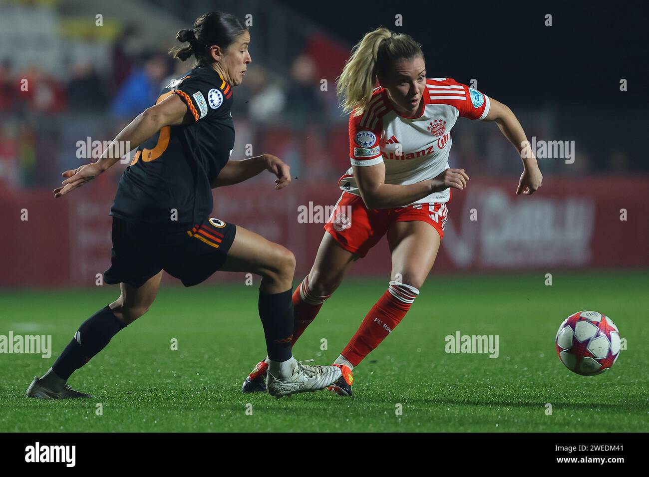 Maria luisa grohs fc bayern munchen hi-res stock photography and images ...