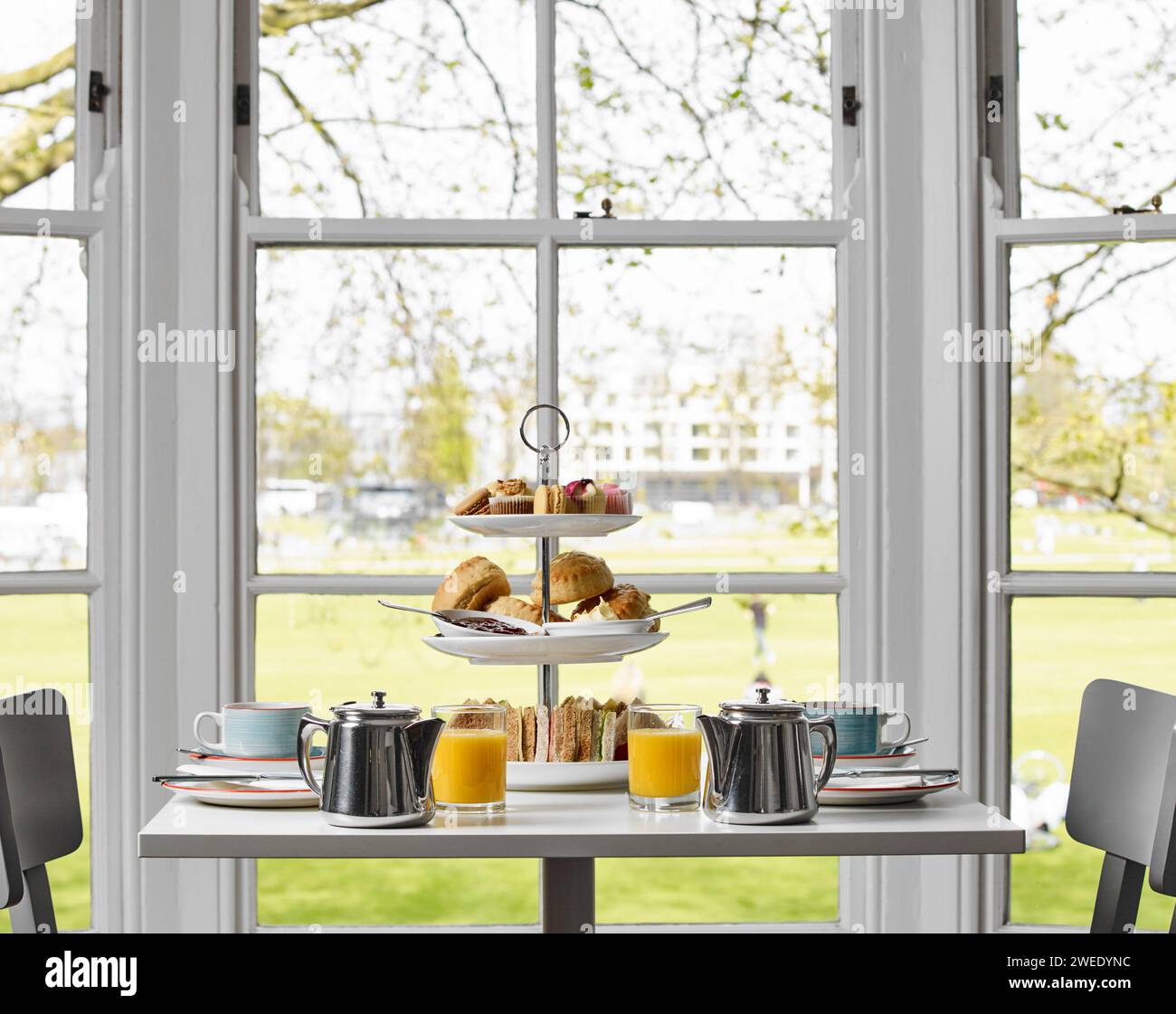 English high tea Stock Photo - Alamy